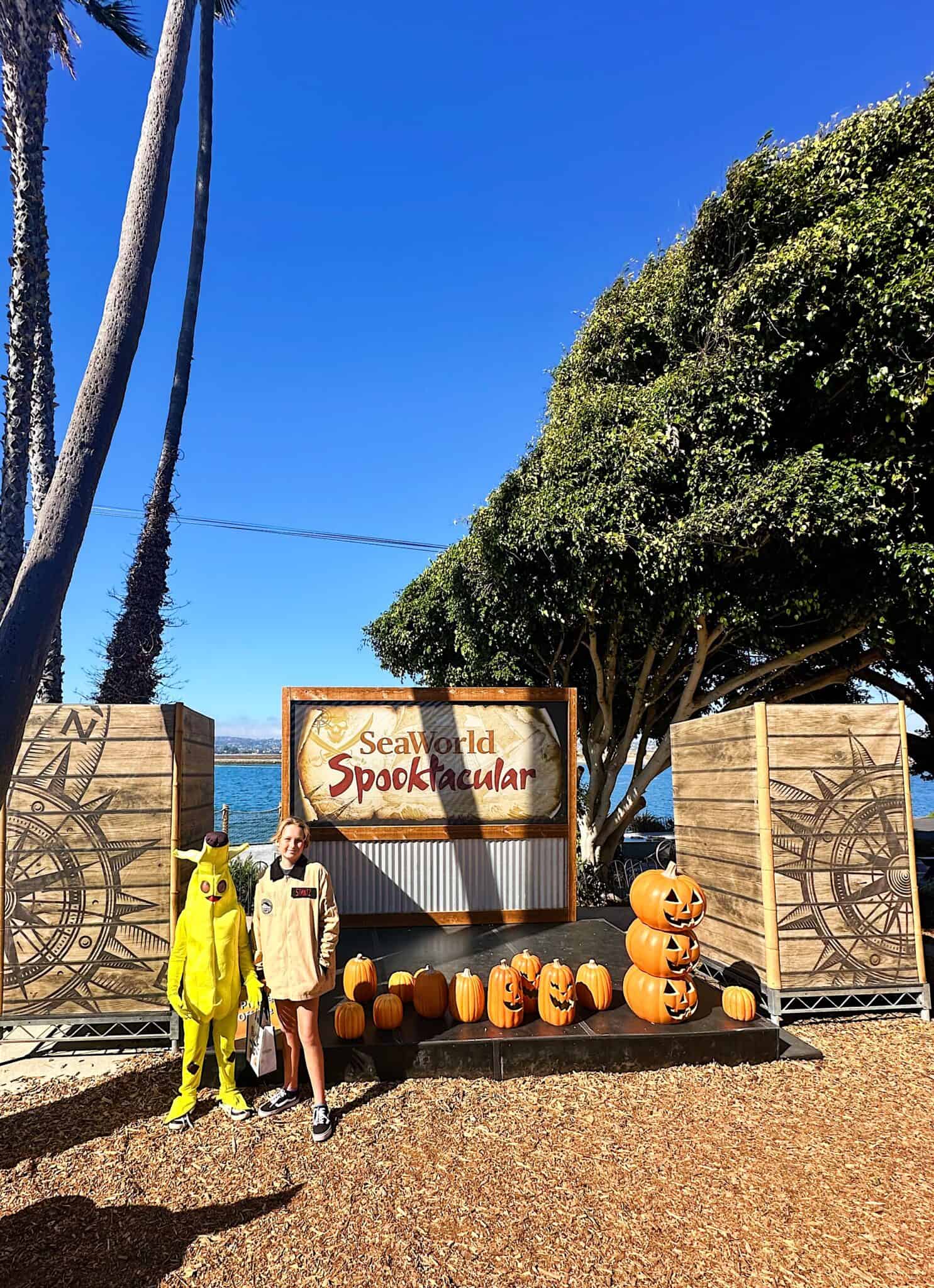 Seaworld Halloween Spooktacular - BriGeeski